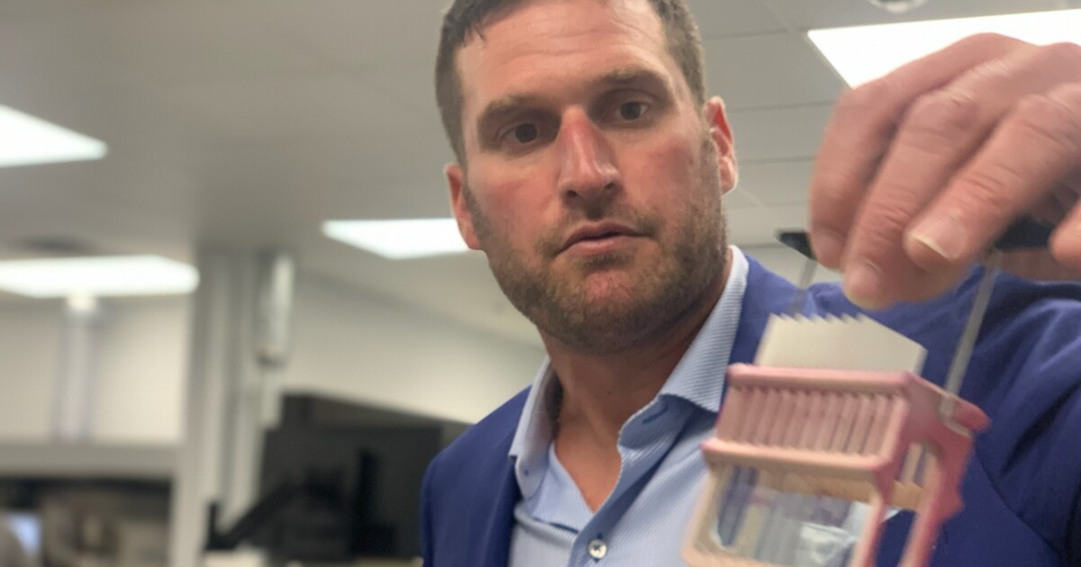 Reditus Labs CEO Aaron Rossi makes federal court appearance | WCBU Peoria