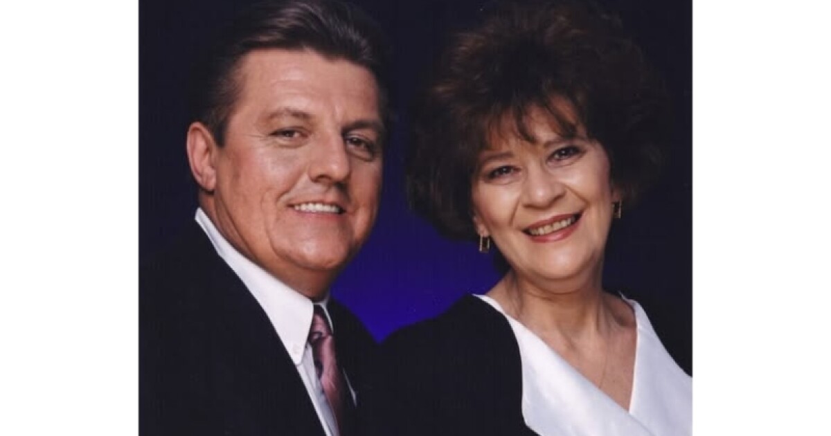 Paws With a Cause honors founder Mike Sapp, who died last week | WGVU NEWS