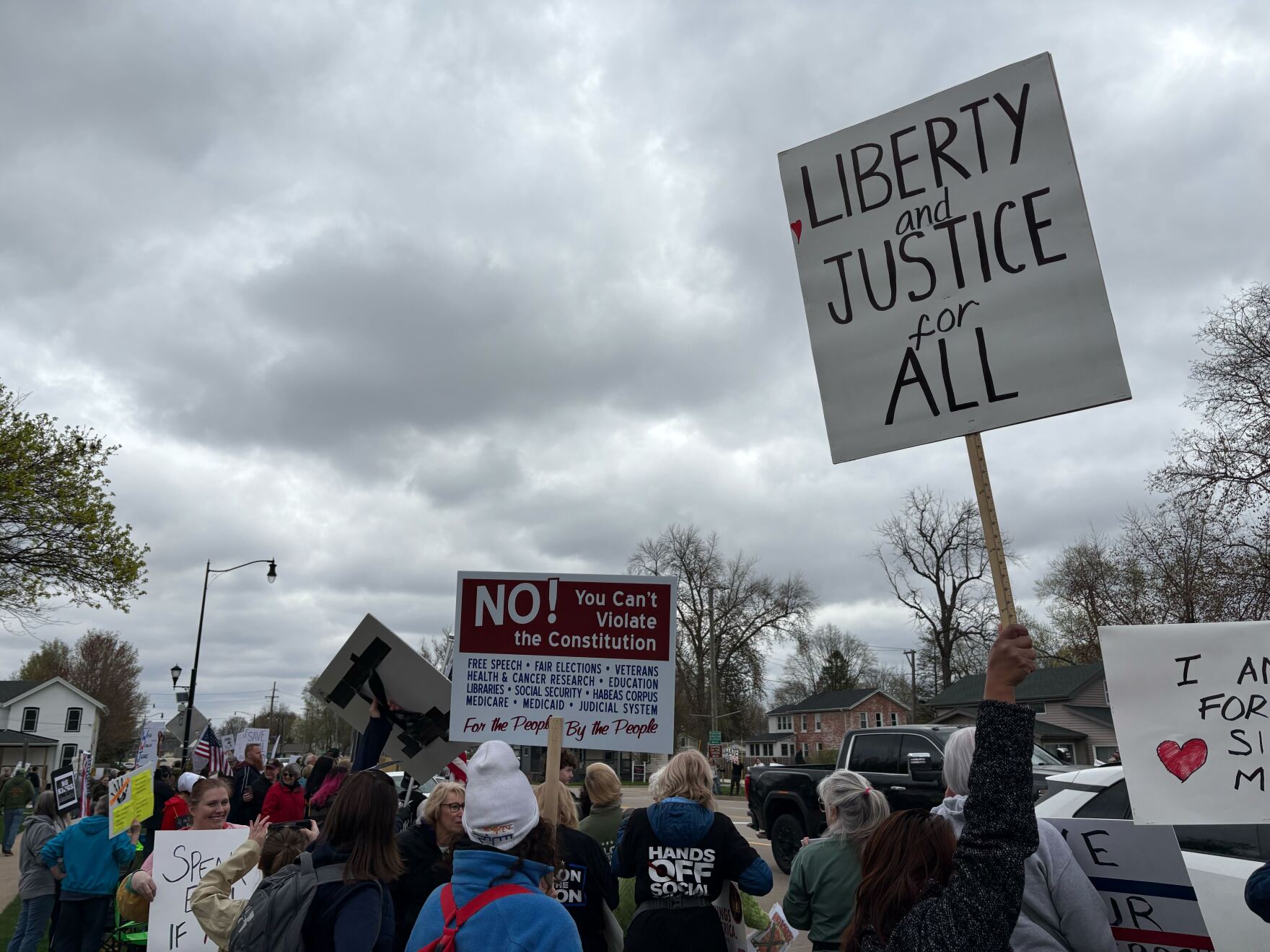 Nationwide anti-Trump protests arrive in small town northern Illinois ...