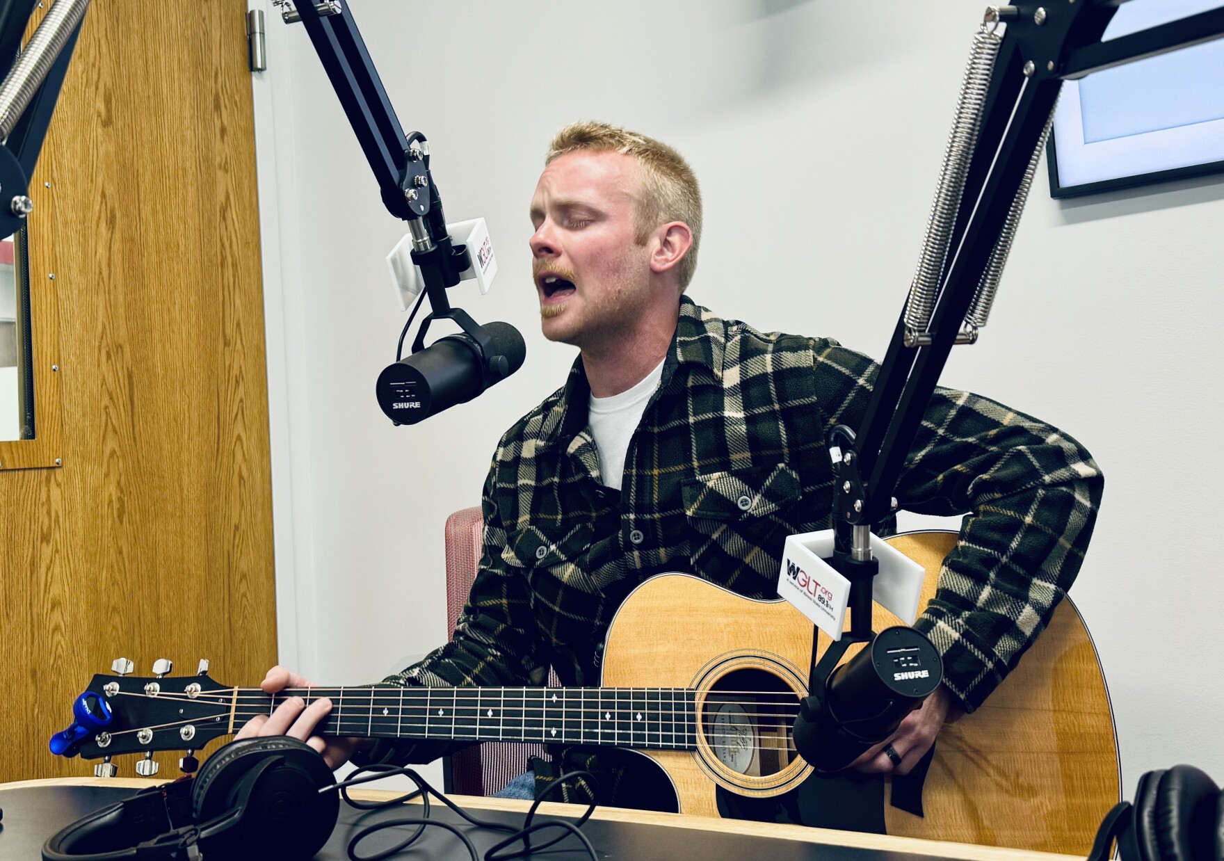 Matthew Curry is back in Bloomington to stay awhile | WGLT