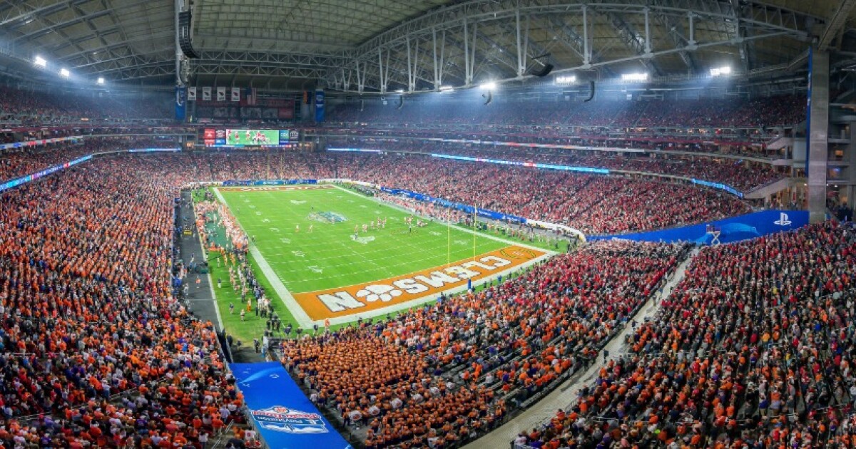 Fiesta Bowl awaits first set of Top 25 College Football Playoff rankings