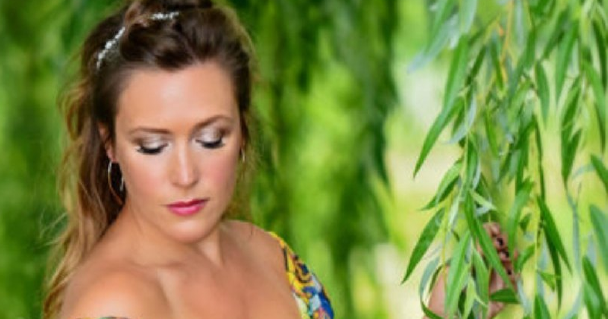 Musician Mary Beth Orr performs April 5th, presented by The Stray | WGVU NEWS