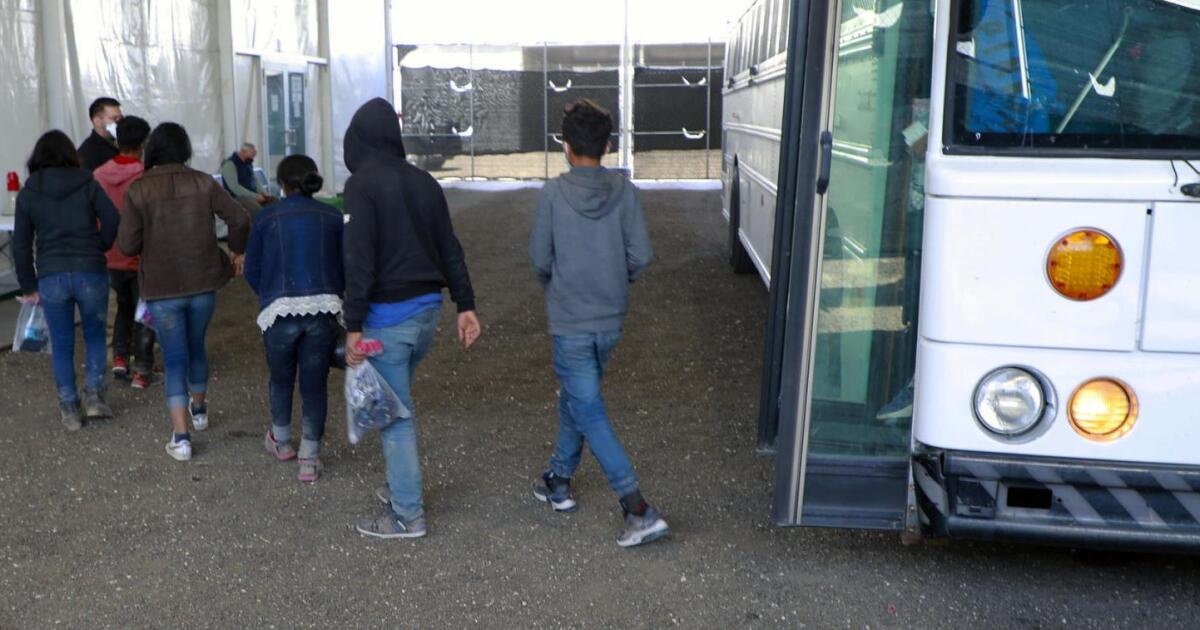 Legal help for unaccompanied migrant children halted after federal ...