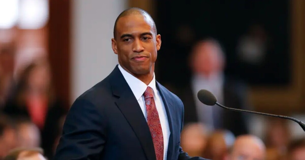 Trump names former North Texas lawmaker Scott Turner to lead Housing ...