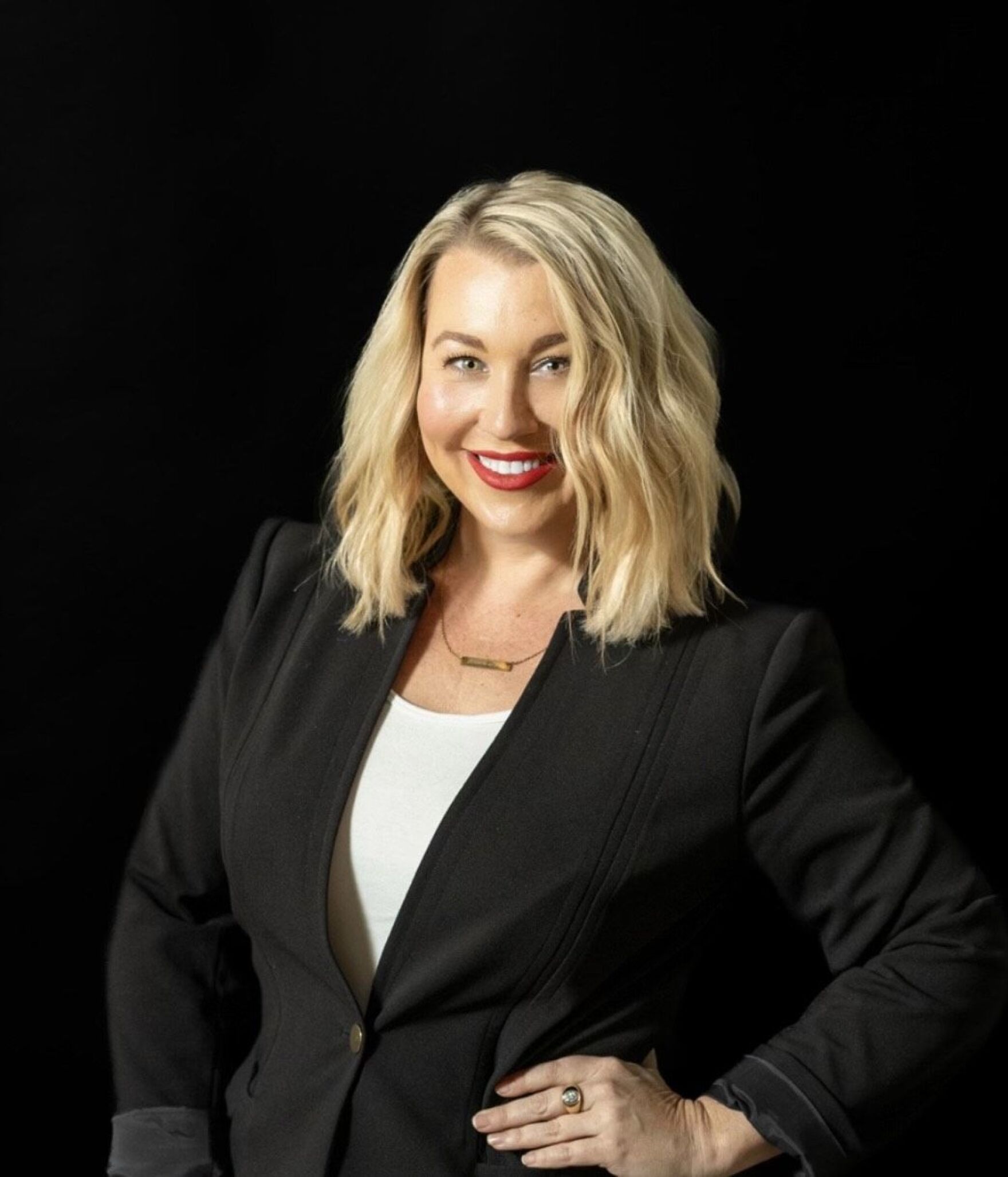 Molly Rowan-Deckart stepping down as Alliance for the Arts executive ...