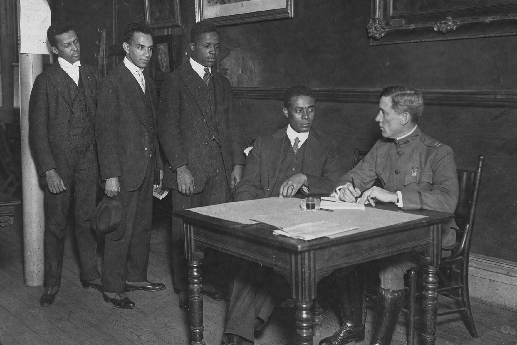 Fort Des Moines to honor Black WWI officers with historical marker ...