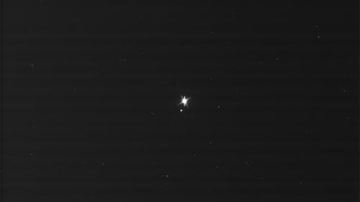 interstellar saturn shot