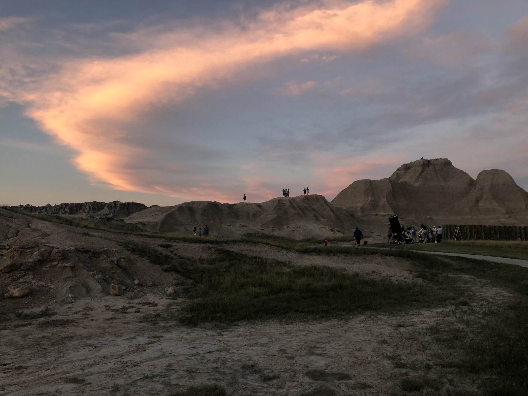 Astronomers, visitors revel at Badlands night sky brought closer by ...