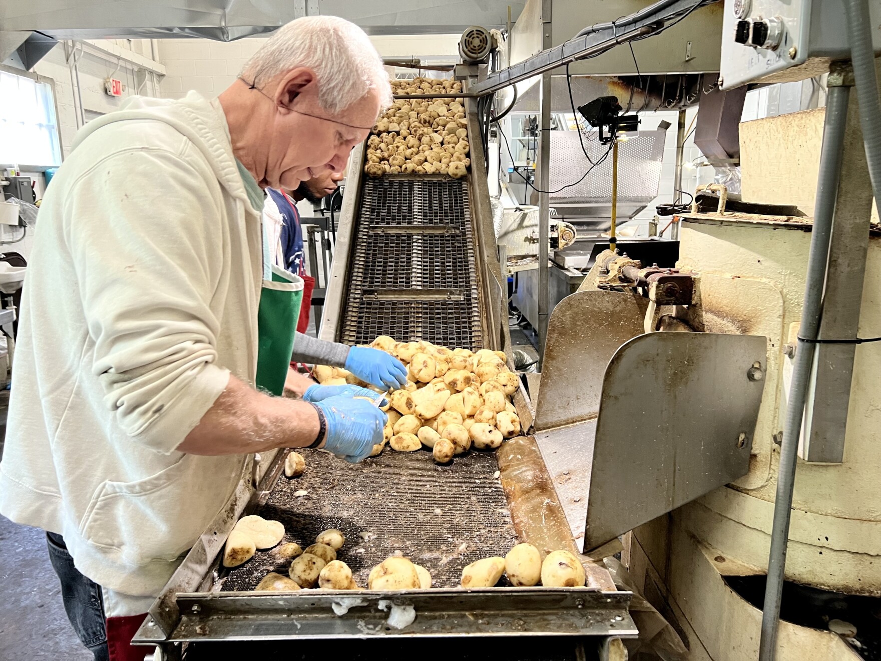 All that and a bag of chips: Ohio’s long history of potato chip ...