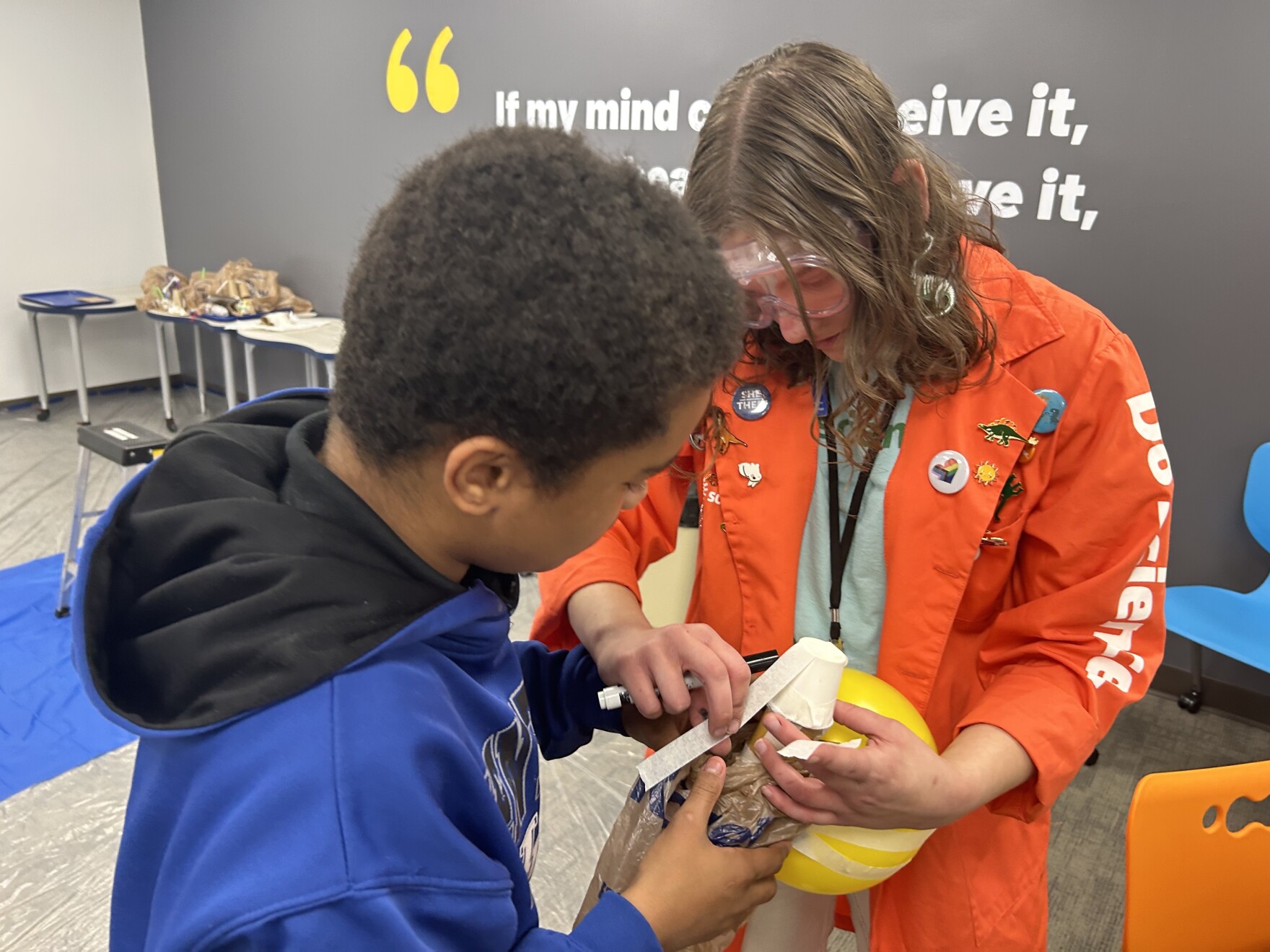 West Louisville students get tutoring, art and STEM activities at JCPS Elev8 center