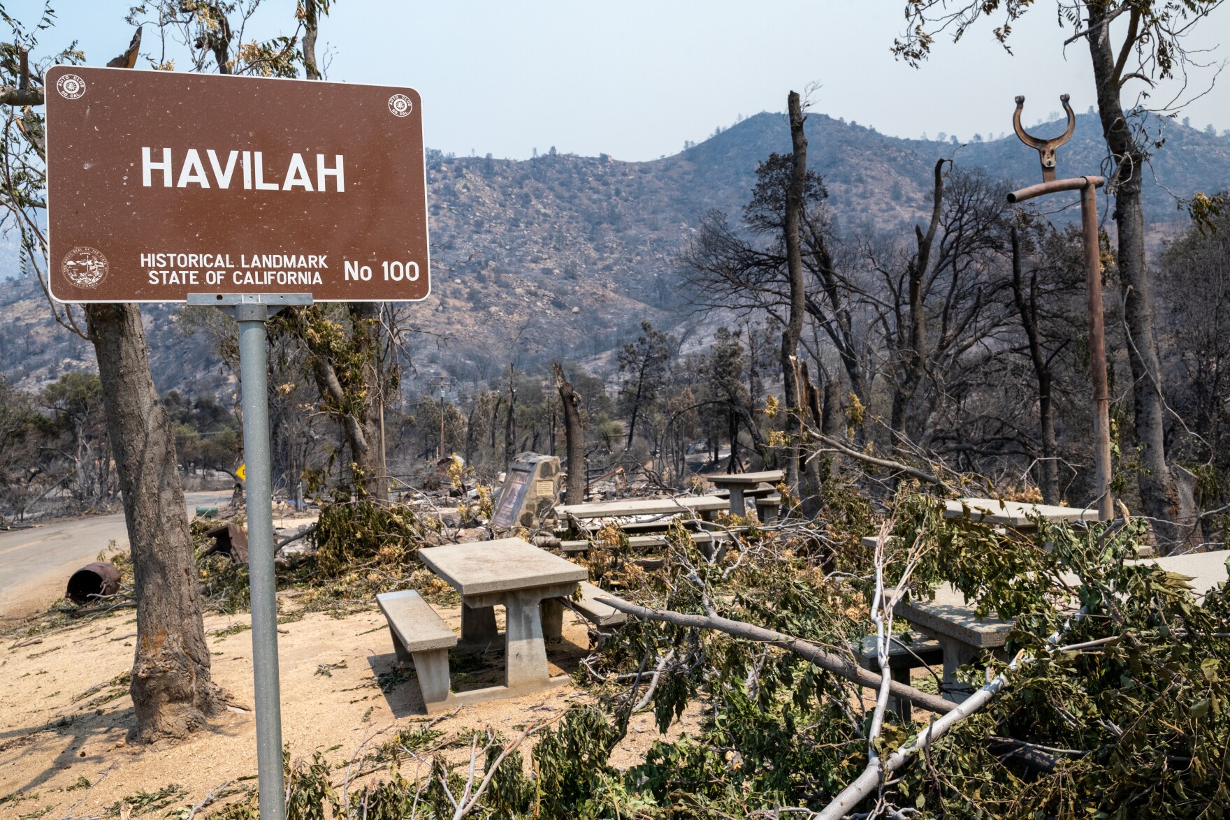 Borel Fire: Kern County town of Havilah destroyed by wildfire