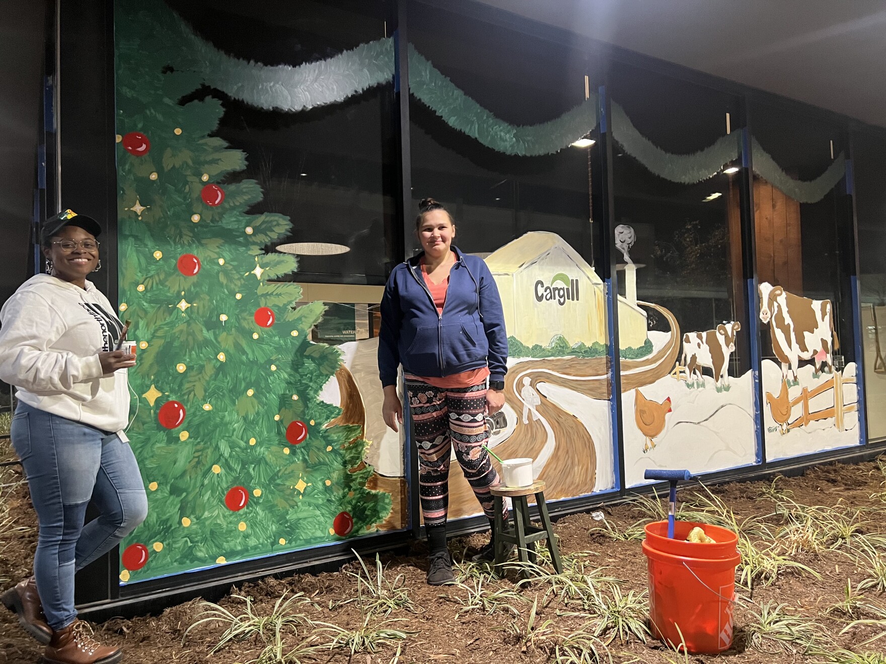 Downtown Wichita Window Wonderland artist finds nourishment through art ...