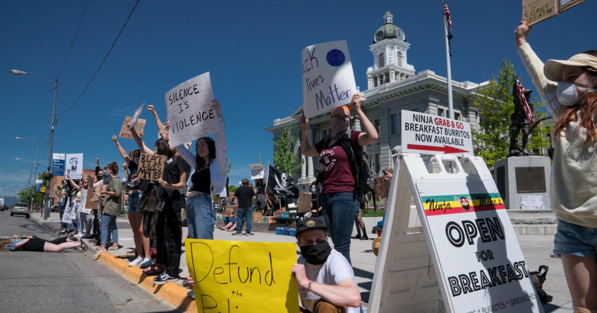 Montana Police Say They Support Peaceful Protests | YPR