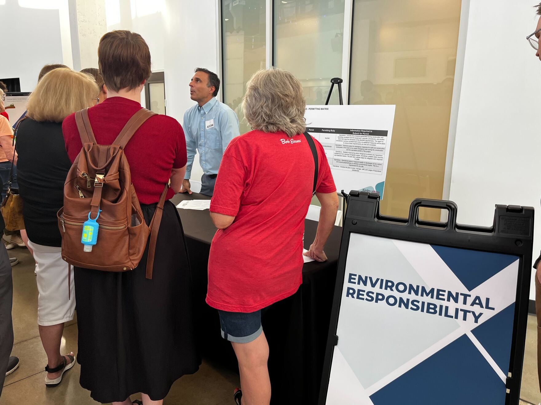 St. Charles residents pack open house to question planned data center ...