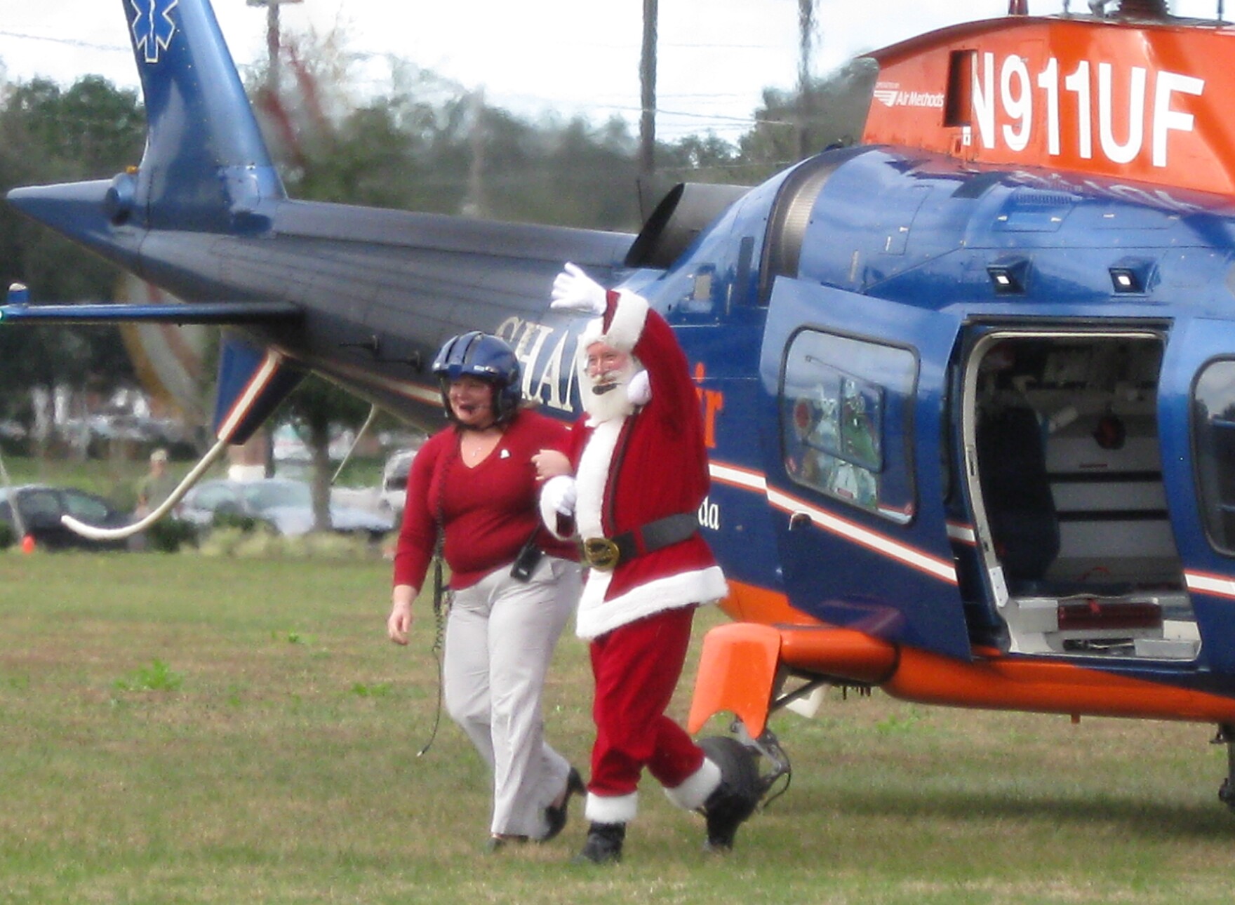LifeSouth Community Blood Centers Operation Santa Delivery