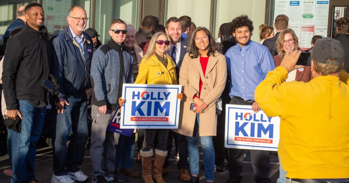 Comptroller Susana Mendoza endorses Holly Kim to be her successor ...