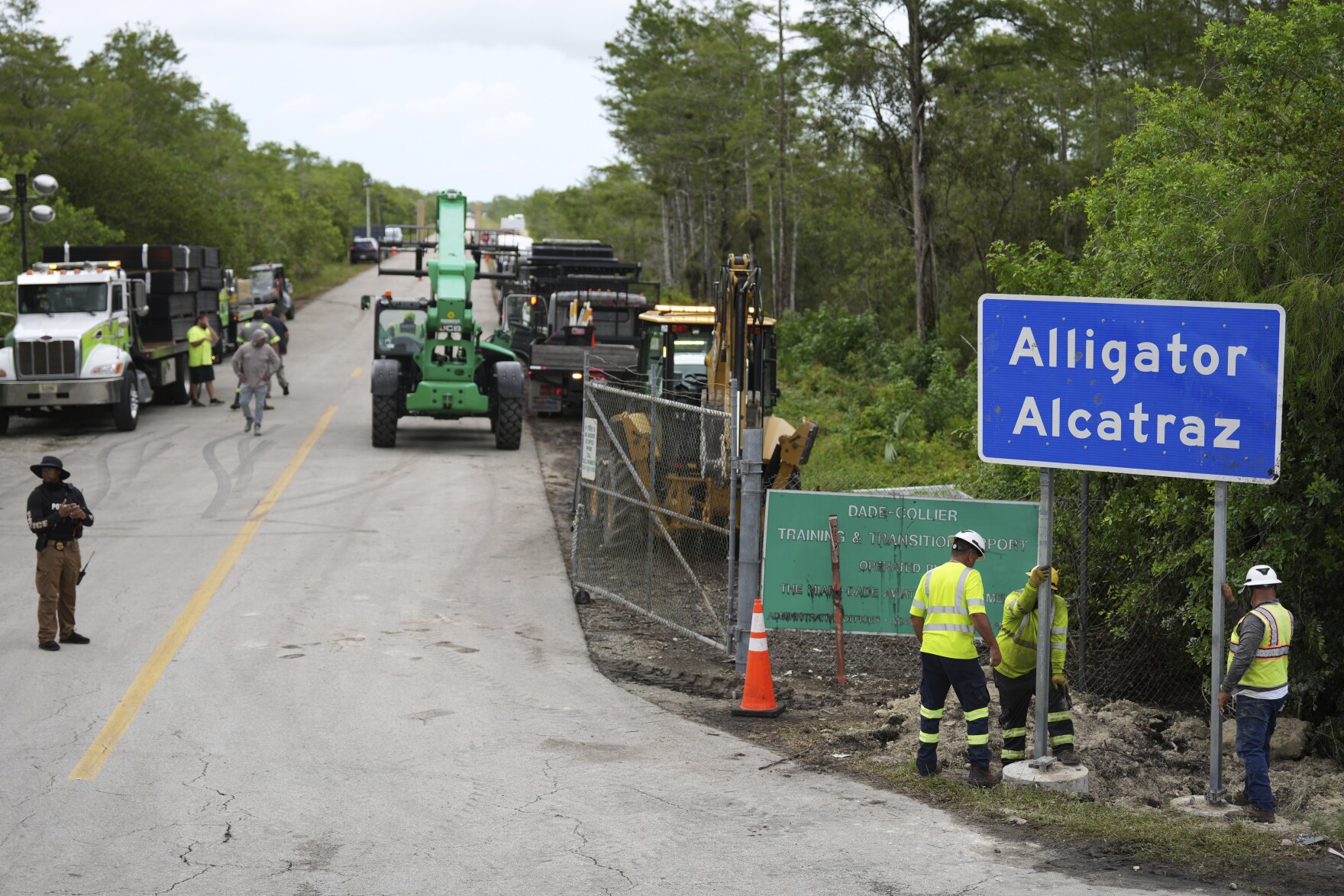 Feds push back in Alligator Alcatraz detention center suit; First ...