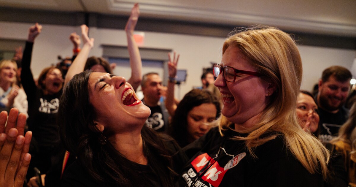 Missourians legalize abortion with passage of Amendment 3 | KCUR ...