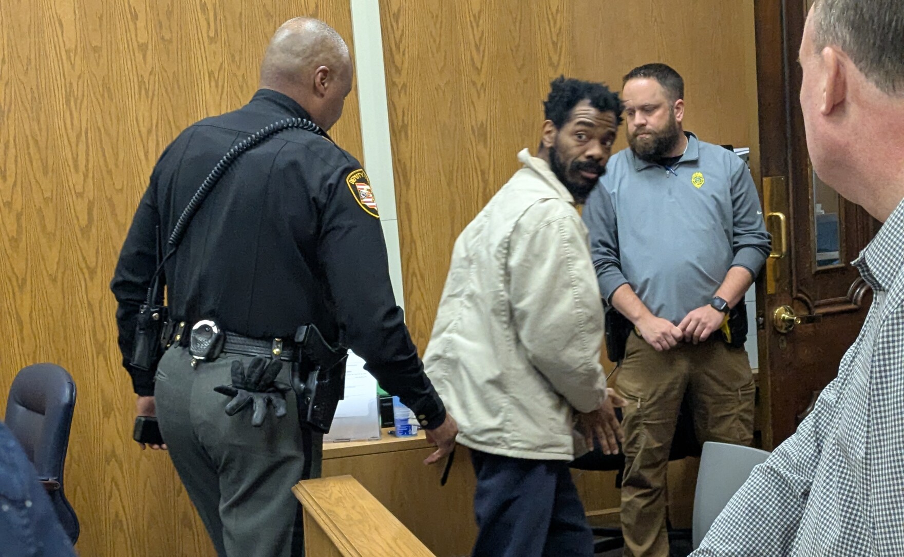 Judge to make decision on competency of suspect in deadly New Albany ...