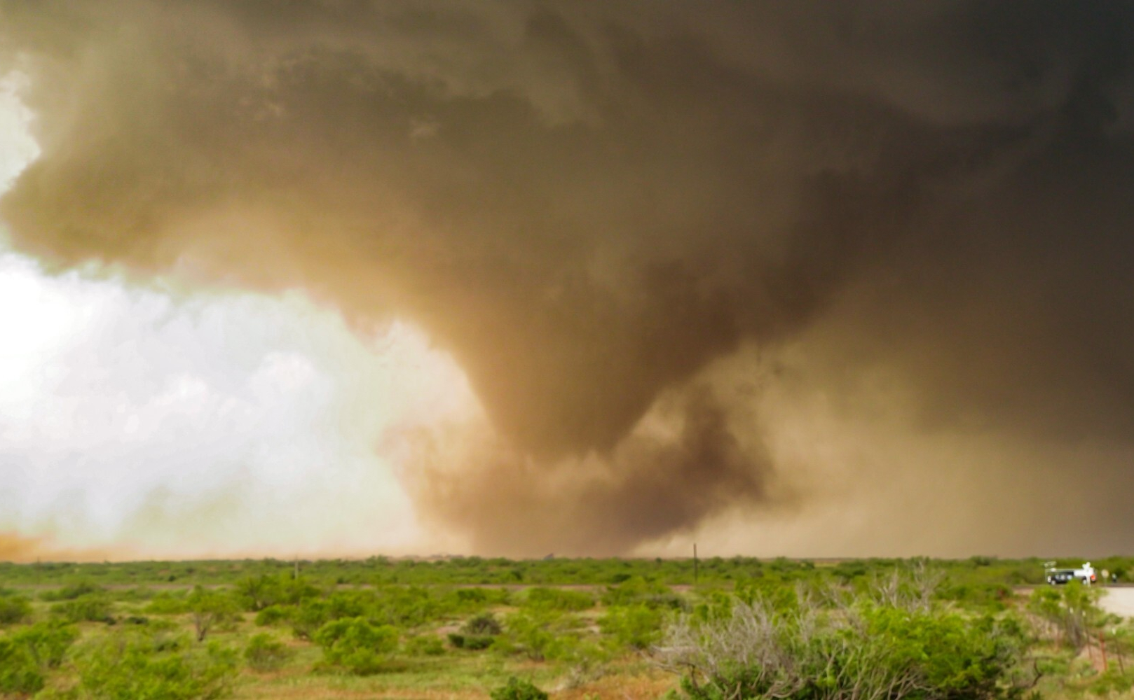 Oklahoma Has Way Too Many Storm Chasers And Most Of Them The Real Life