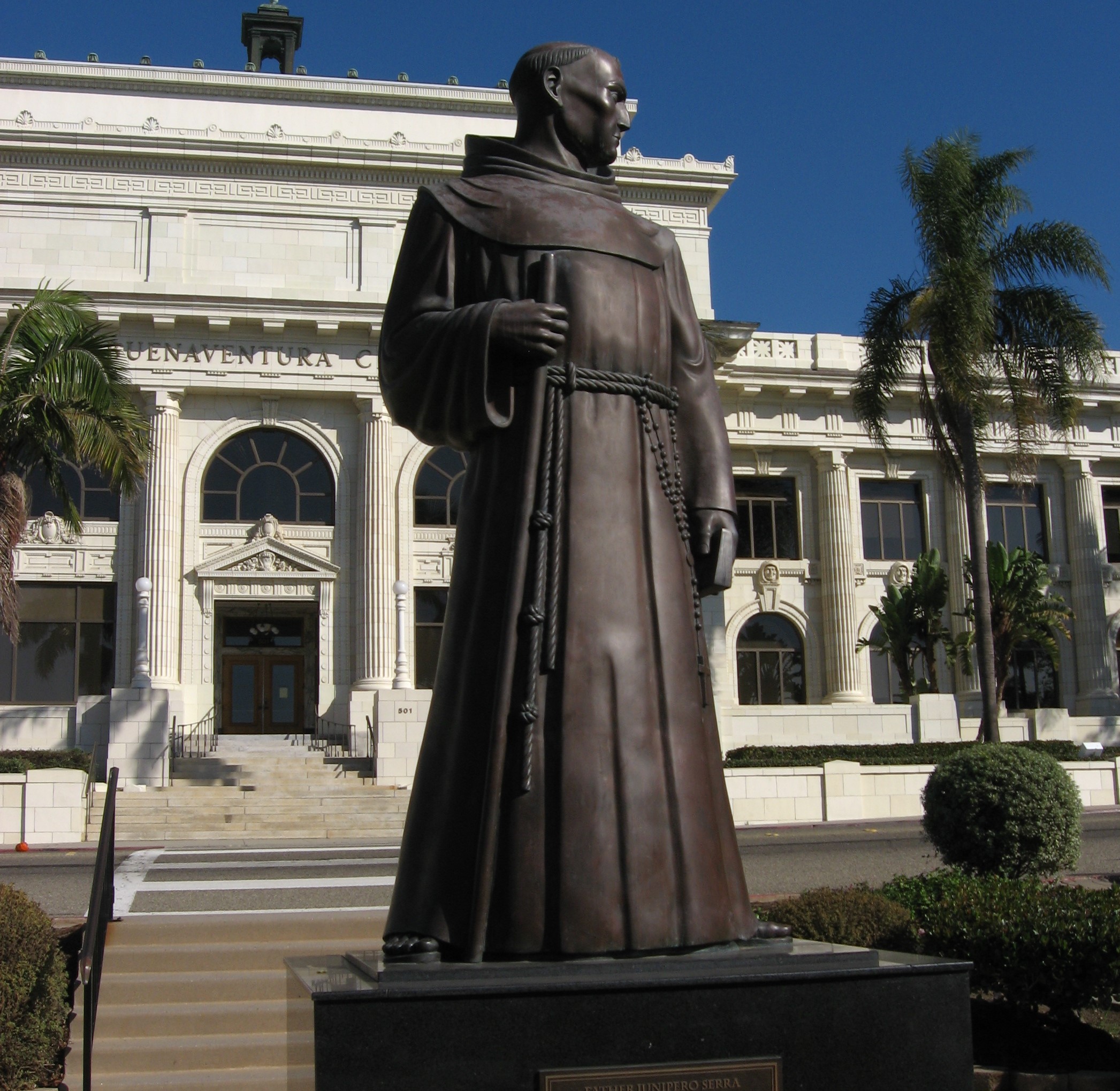 Junipero Serra Statue Father Junipero Serra Statue, Mission San Miguel