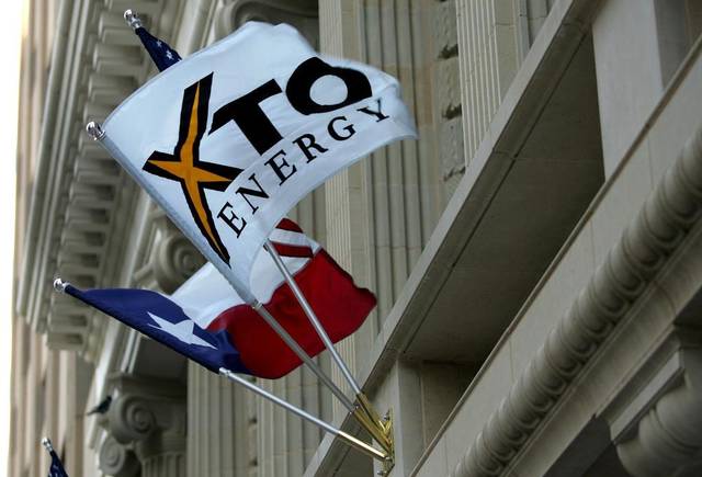 Xto Energy Logo Download In Hd Quality Distinction Energy Corp.