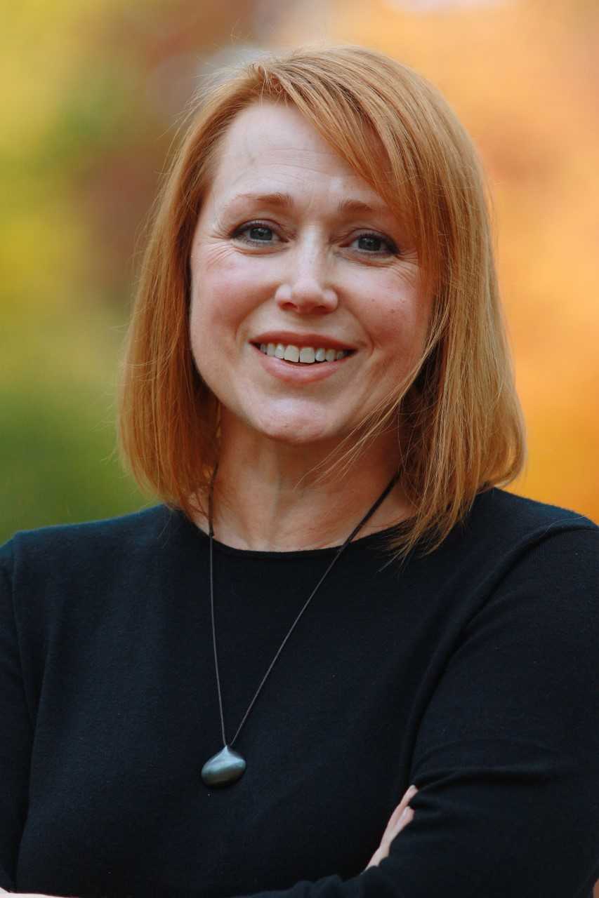 Angela Barlow's Instagram, Twitter & Facebook on IDCrawl