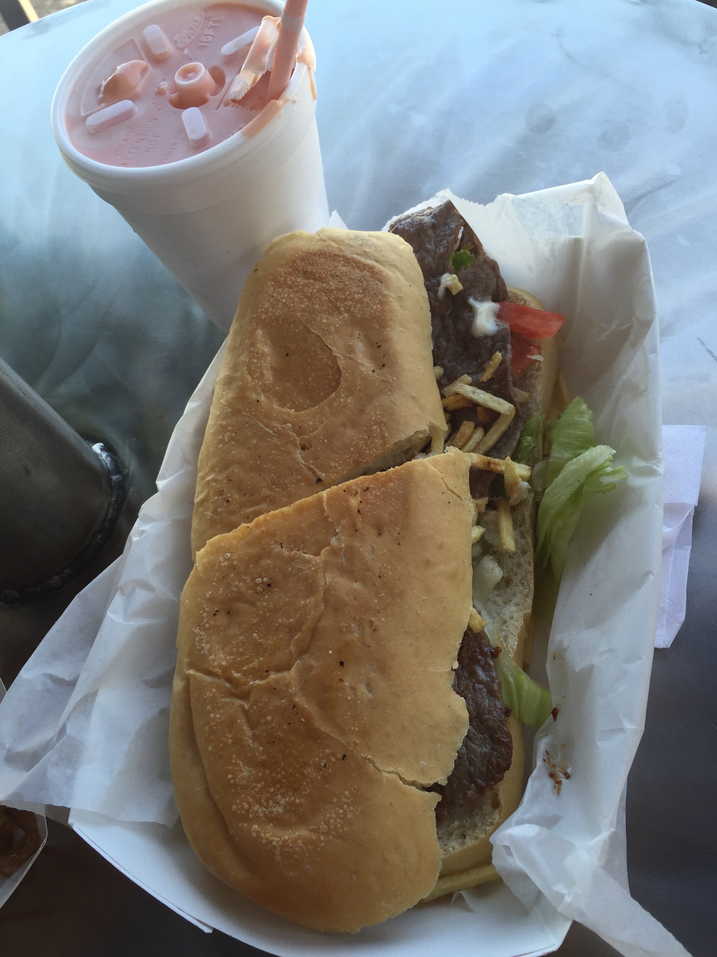 Pan Cubano Con Bistec