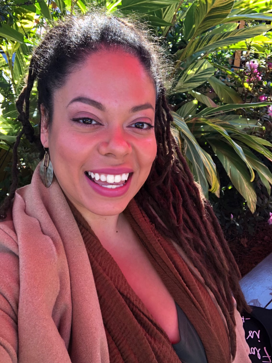 Erin Hosier's Instagram, Twitter & Facebook on IDCrawl