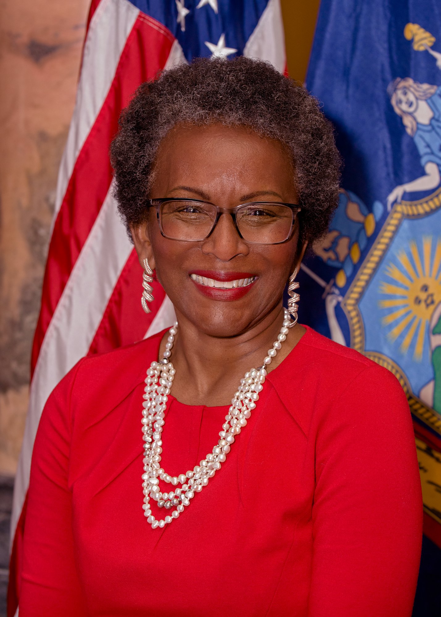 Angela Sims's Instagram, Twitter & Facebook on IDCrawl