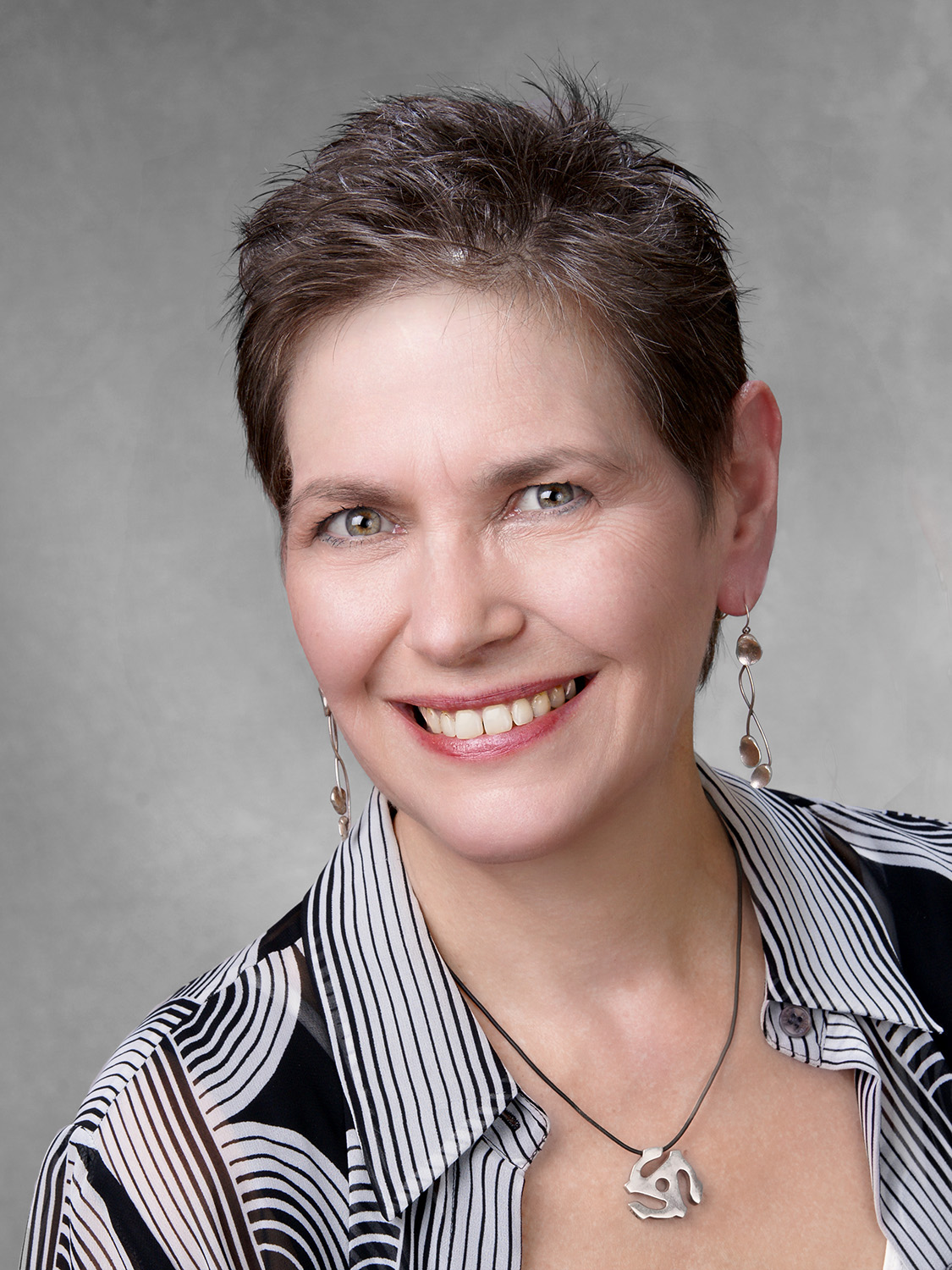 Eileen Malone's Instagram, Twitter & Facebook on IDCrawl